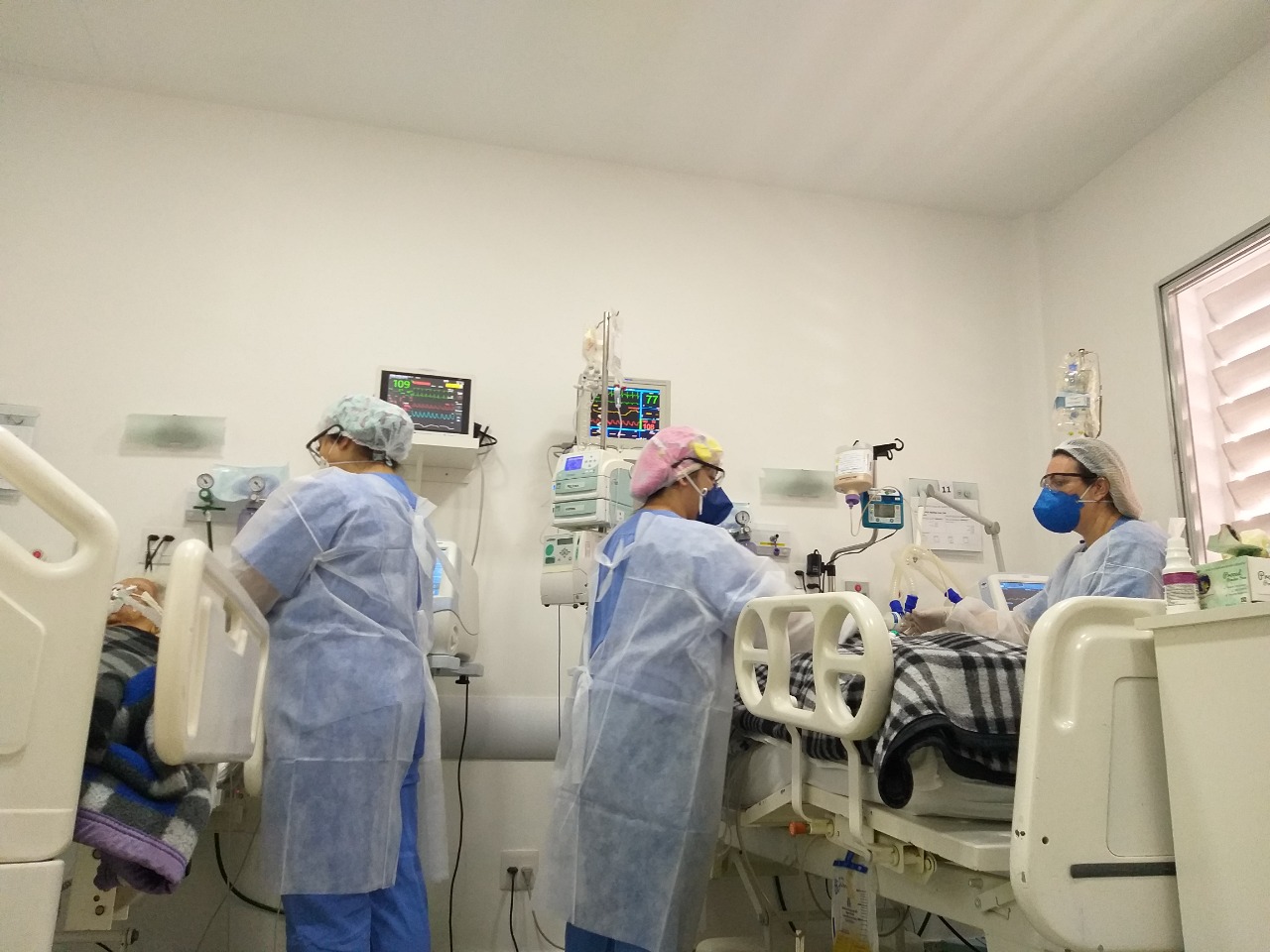 SUS completa 31 anos de existência e Santa Casa de Santos lembra a ...